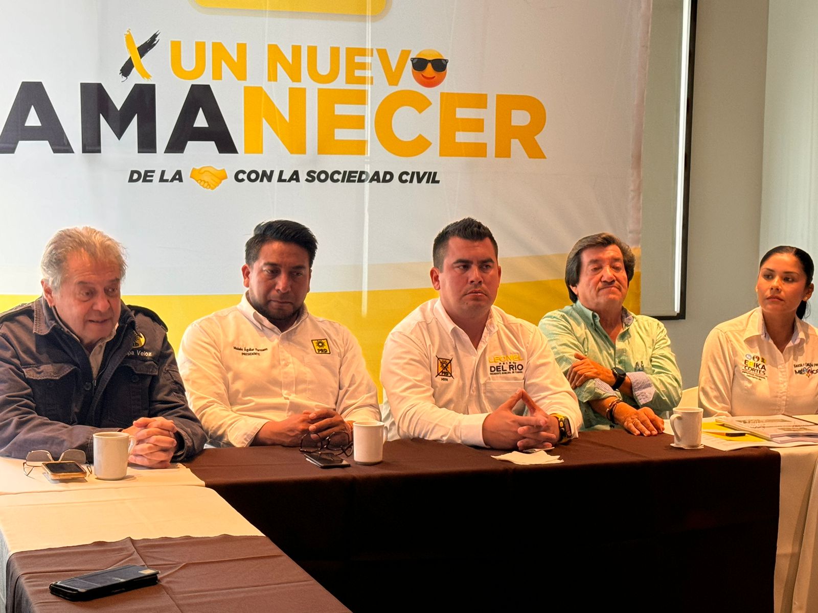 Entrega instituto Heberto Castillo propuesta a Leonel Peiro candidato ...